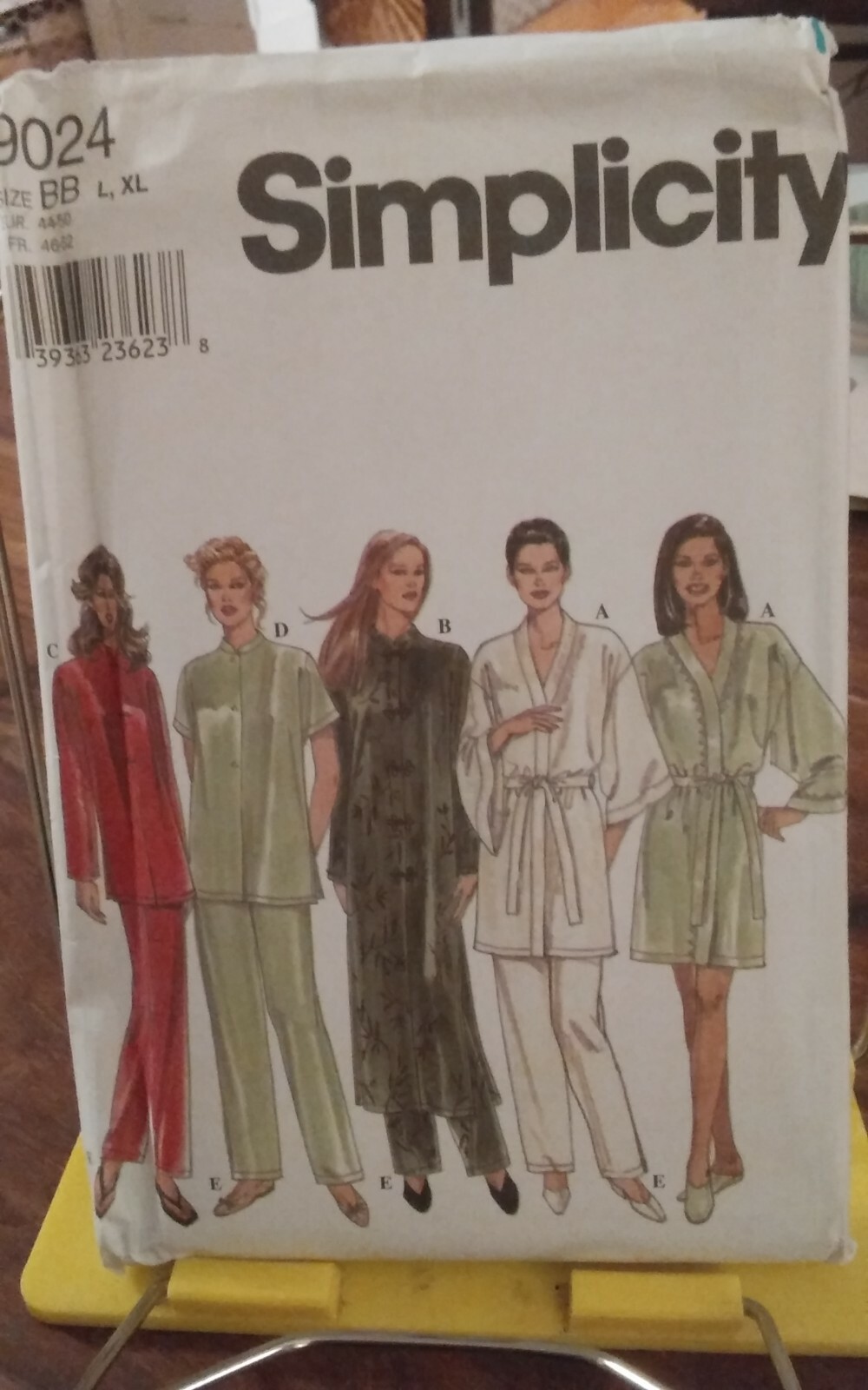 Simplicity 9024 misses sleepwear robe pjs mandarin collar sz 18-24 NEW ...