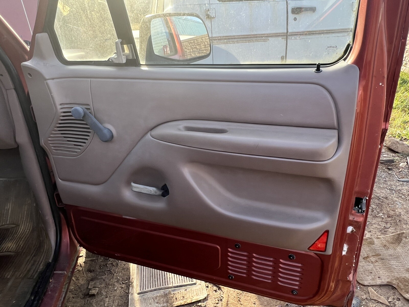 FORD F-150/250/350/450 TRUCK MANUAL DOOR PANELS BOTH L/R TAN OEM 1992 ...