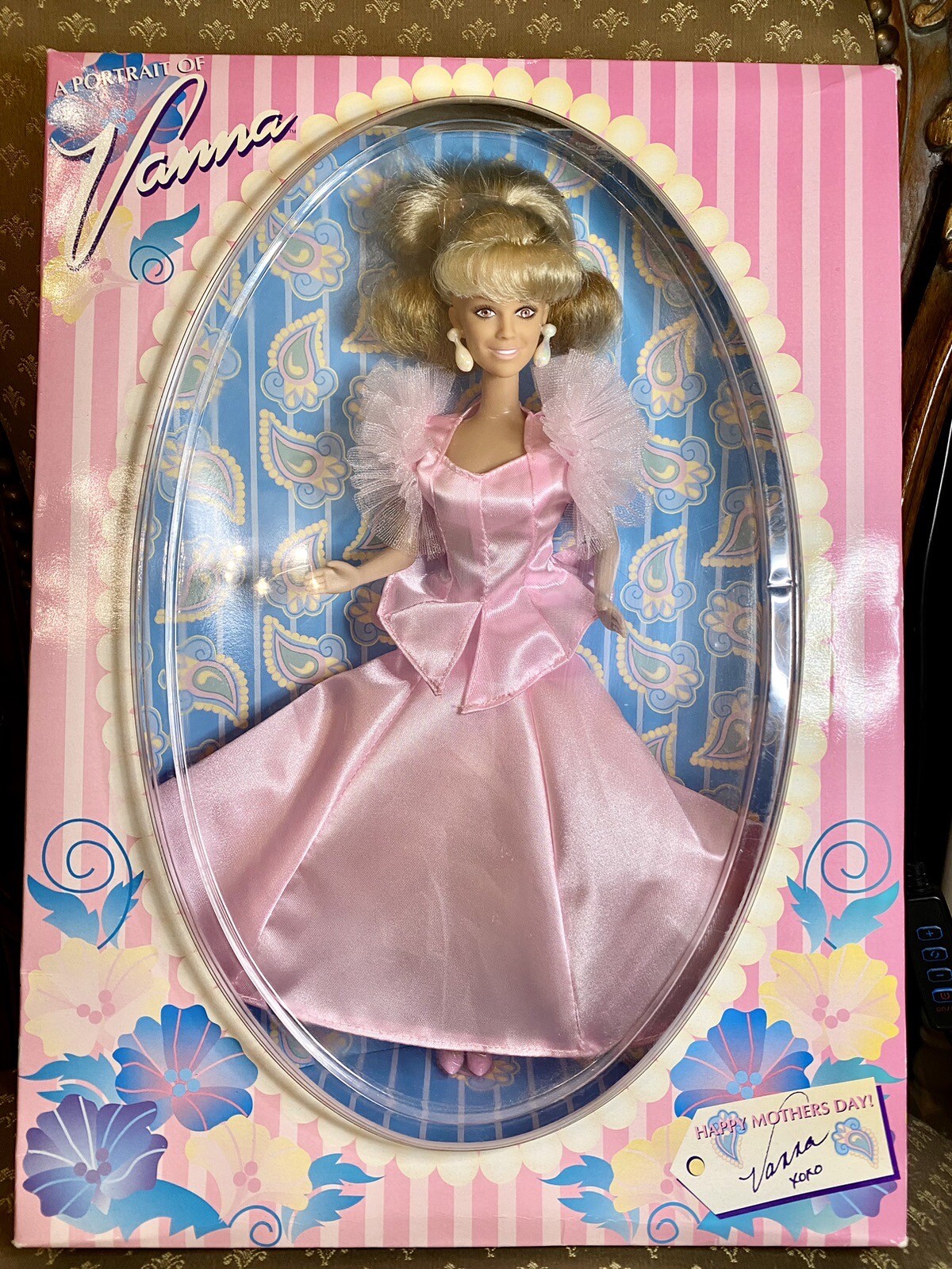 Vanna White A Portrait Of Vanna Happy Mothers Day Doll NRFB | eBay