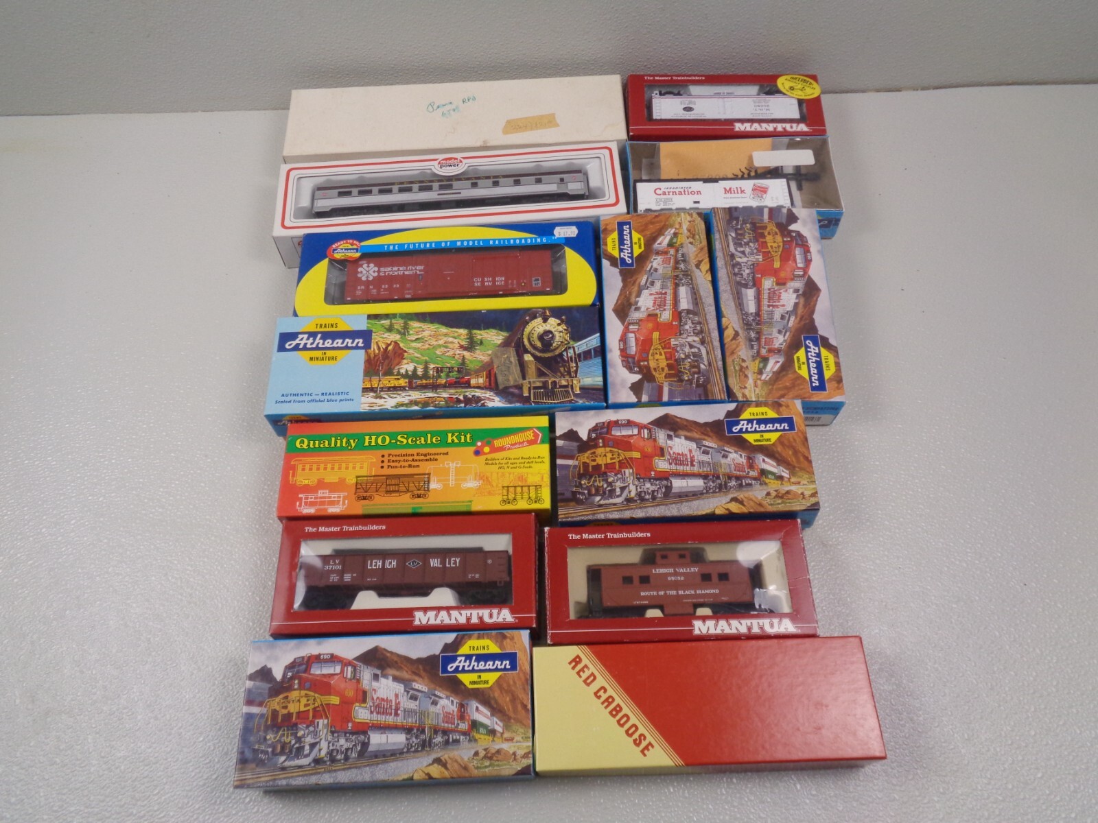 Vintage Lot of 14 mixed HO Gauge Trains in Original Boxes | eBay