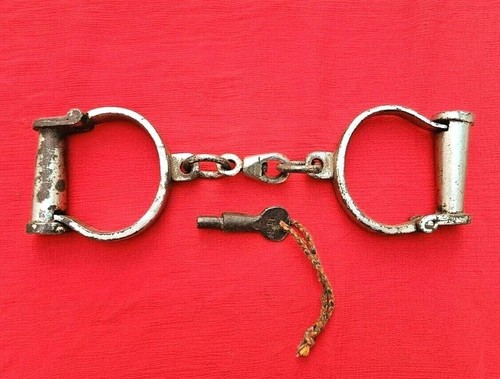 Antique 1930 Handcuff Handcrafted Iron Nickel Lock Key Chain Handcuffs ...