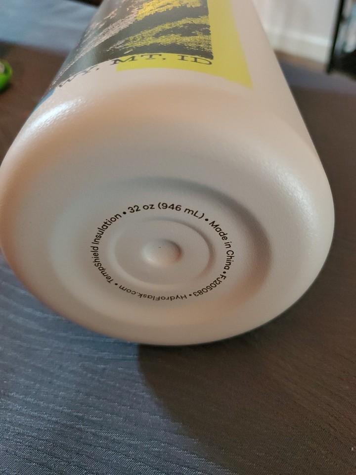 Hydro Flask Limited Edition Yellowstone National Park 32oz | eBay