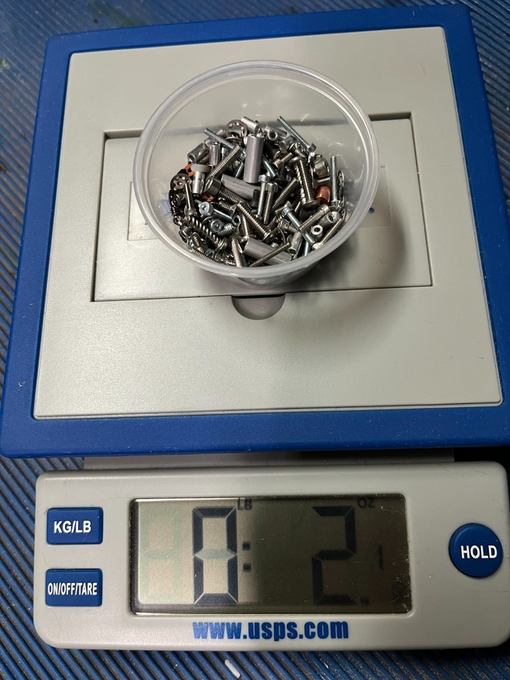 New Quality Assorted Fasteners: Screws, Bolts, Spacers, Metal/Plastic ...