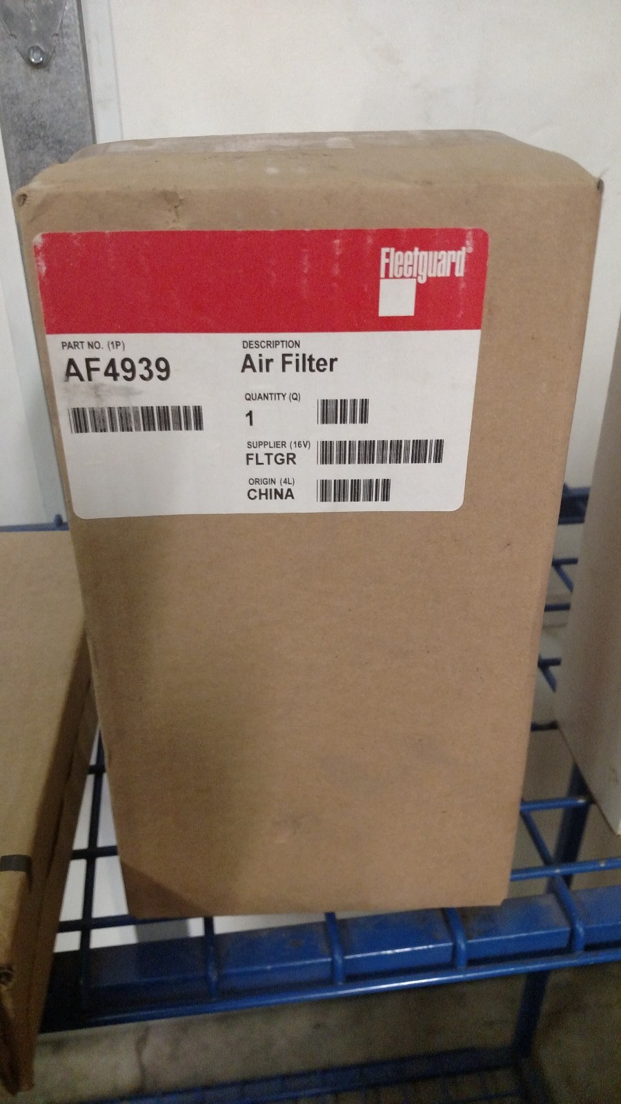 Fleetguard AF4939 AIR FILTER | eBay
