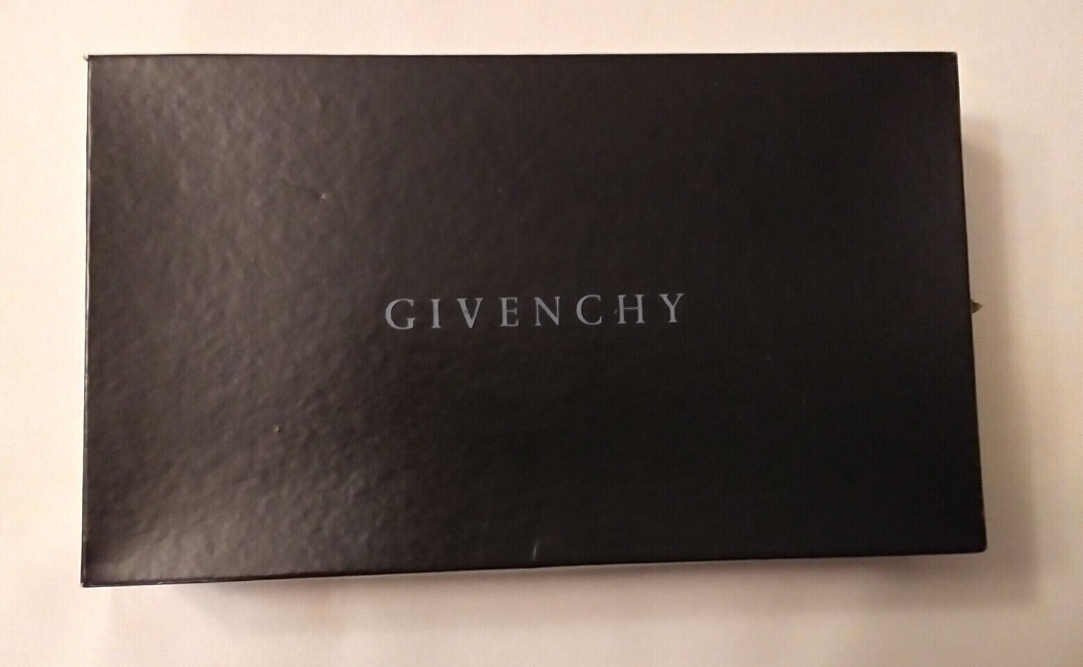 VINTAGE GIVENCHY SIGNATURE LOGO BURGUNDY FOLDOVER WAL… - Gem