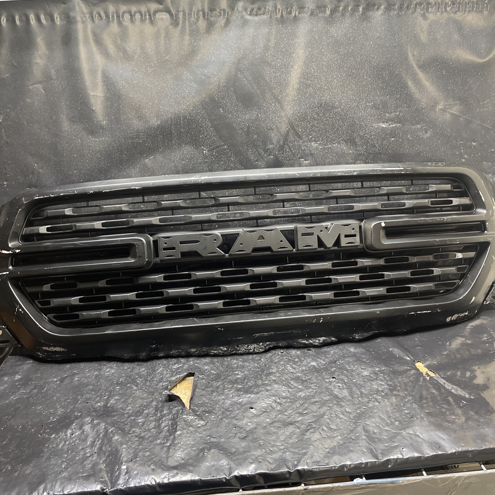 DODGE RAM 1500 GRILLE BIG HORN LONE STAR BLACK EDITION 68504930AB OEM ...