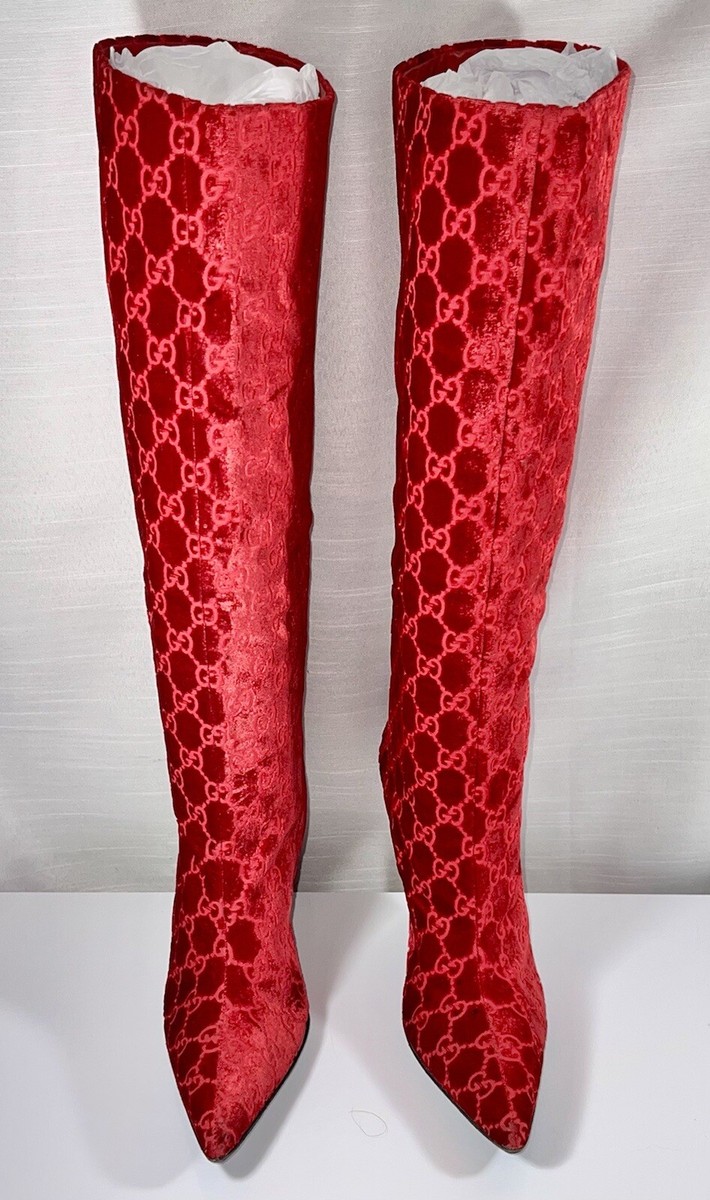GUCCI Logo Guccissima Red Velvet Boot TOM FORD A/W 97 Ad GUCCI Logo Guccissima Red Velvet Boot TOM FORD A/W 97 Ad