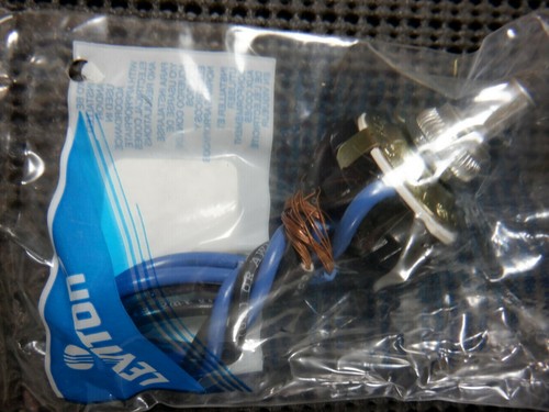 Leviton 388 Push Button Fluorescent Momentary Switch *Please Read ...