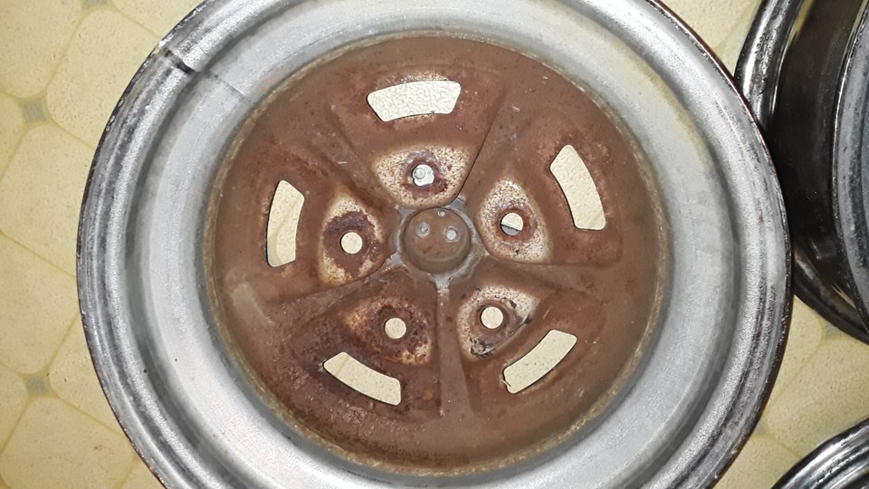 Vintage Magnum 500 Chrome Mag Wheels w Tri-Bar Spinners 15"x6" GM Bolt ...