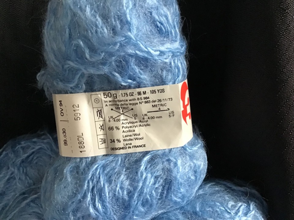 5 3S VIntage Aubretia Bright Blue Acrylic & Wool | eBay