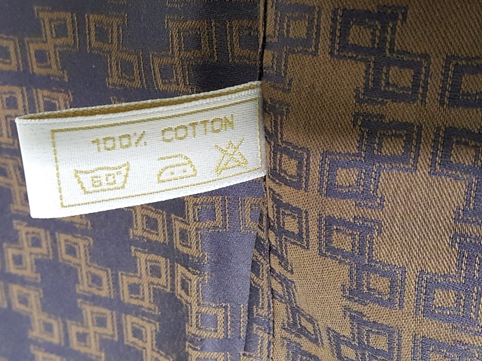 CHIC PRATESI ITALY JACQUARD LOGO MONOGRAM SCARF * NEW IN BOX ~ 18" | eBay