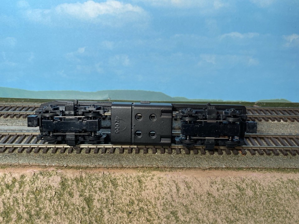 HO Athearn BB EMD F-3/F-7/F-9 Dummy Rolling Chassis w/Factory Trucks ...