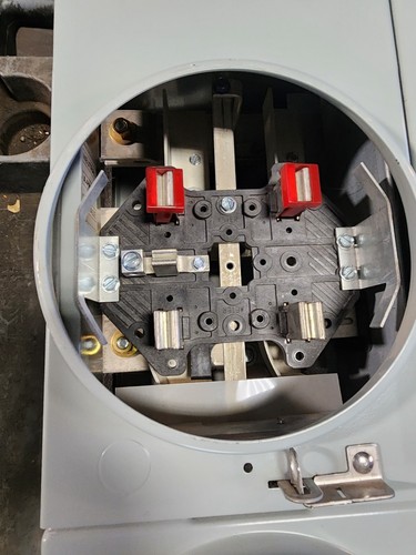 NEW EATON 800 AMP 2 SOCKET 5 JAW METER STACK 125 AMP 120/240 VAC ...