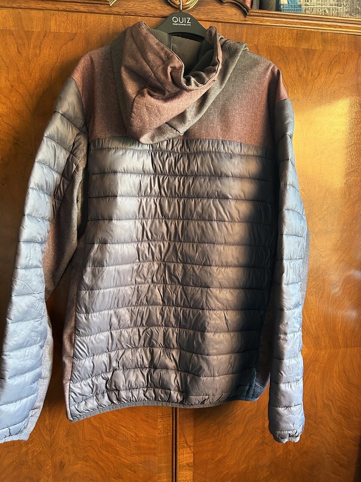 Size L, Men’s Mountain Warehouse Puffer Jacket. Grey And Red Ombré ...
