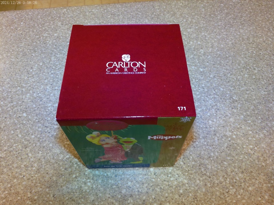 Carlton Cards Heirloom Ornament 2006 The Muppets Kermit & Miss Piggy ...