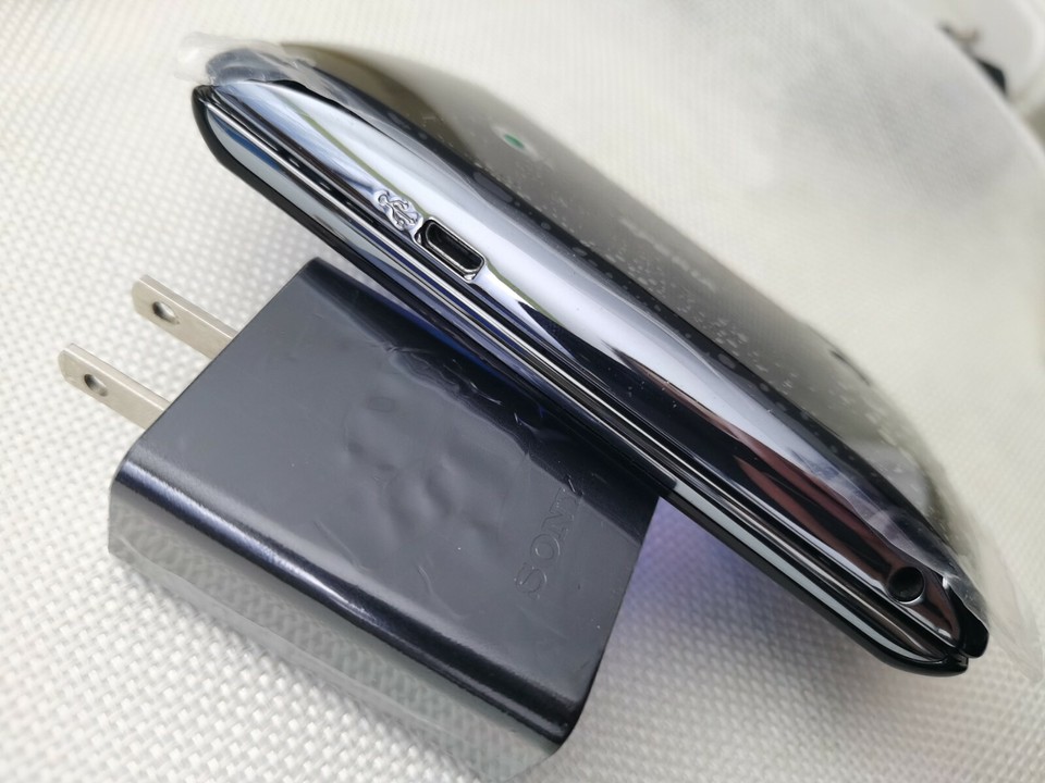 Sony Ericsson Xperia PLAY R800 R800i Game phone | eBay