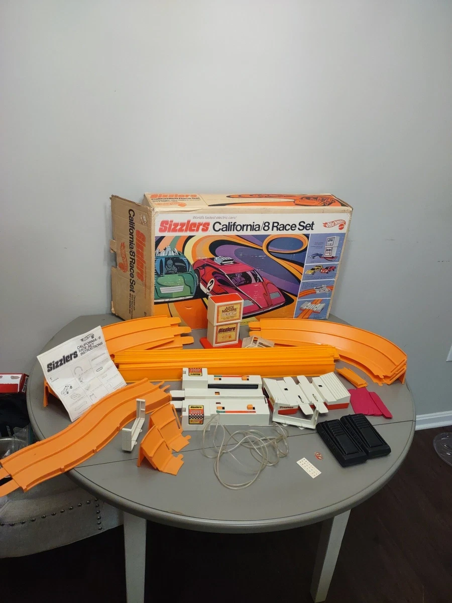 Vintage Hot Wheels Race Track