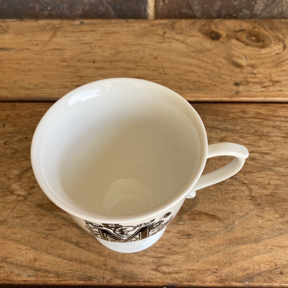 Anthropologie MISSUS Monogram Initial M White Floral Pedestal Footed ...