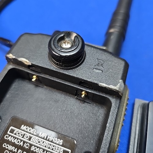 Cobra Marine MR HH325 Marine 6-Watt VHF Radio NOAA Weather Powers On ...
