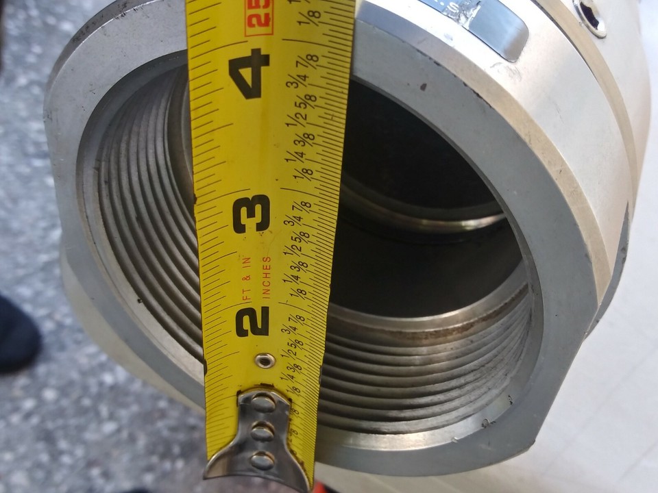 Parker Series 7373T Blue Thunder UHMW Chemical Hose with Dixon MannTek ...