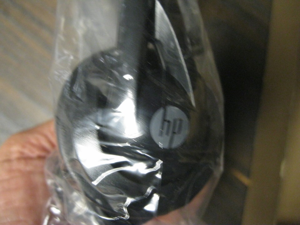 HP Stereo USB Headset T1A67AA NEW IN BOX | eBay