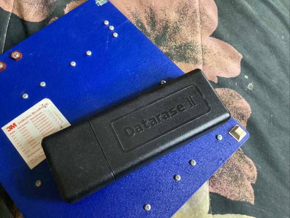 Needham's Electronics EMP-10 Device Programmer & 3m solderless ...