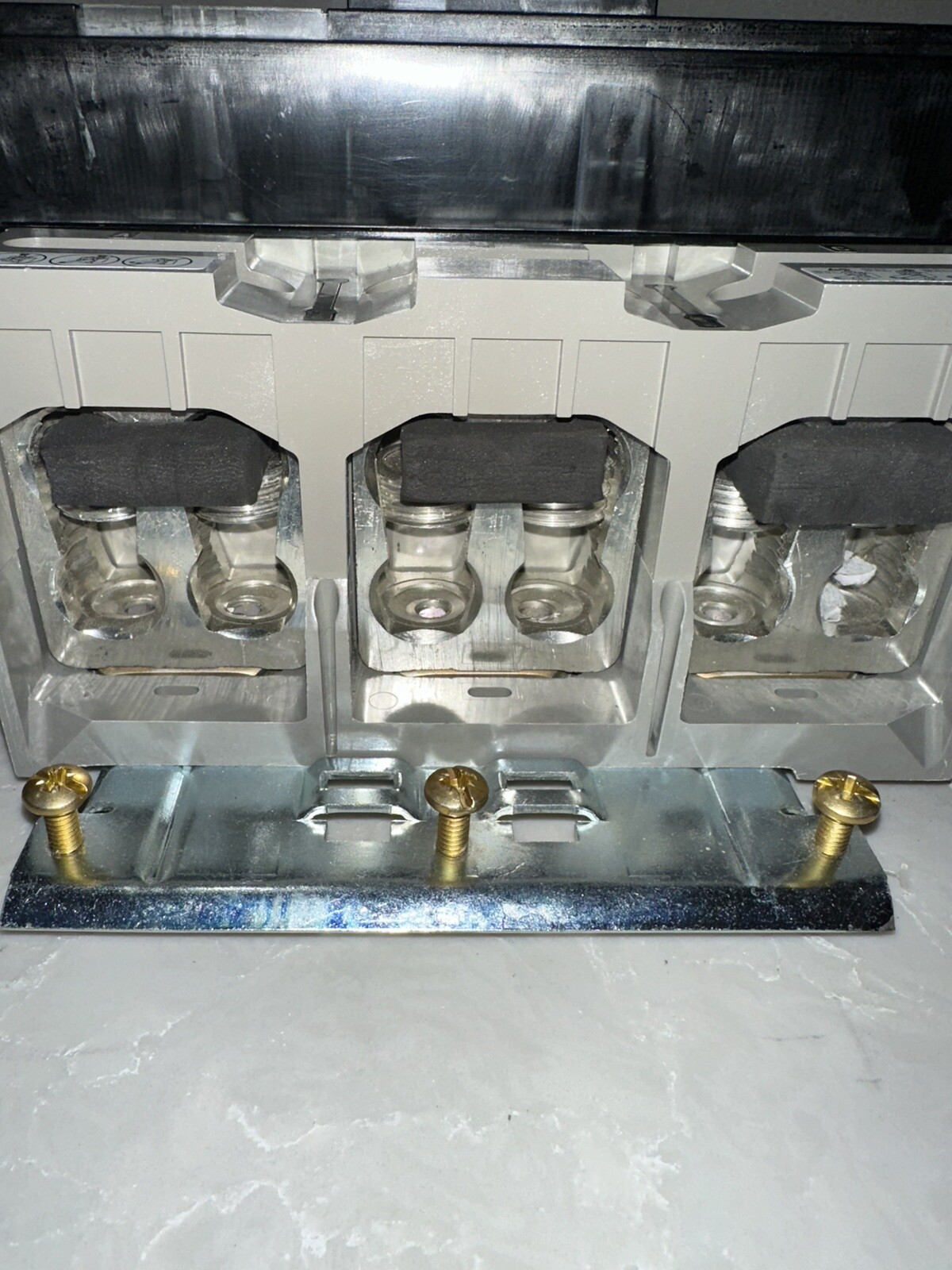 PGA36120 SQUARE D 3 Pole 1200 Amp 600VAC Frame PG 1200 PowerPact ...