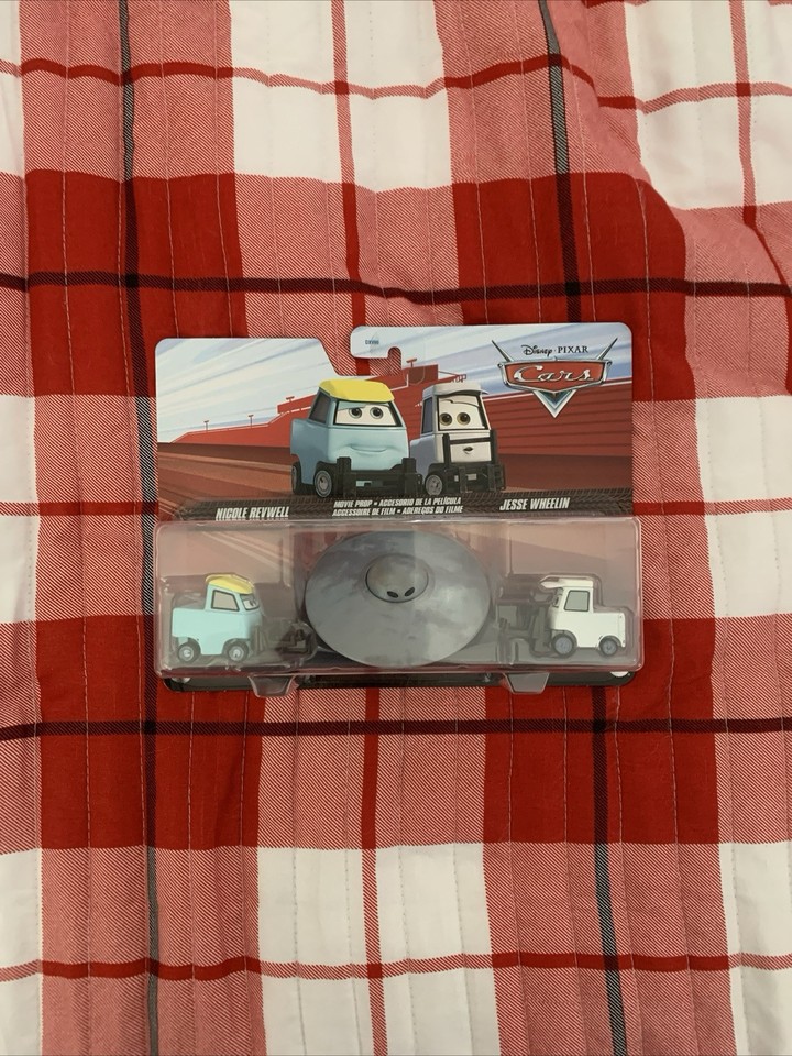 Disney Pixar Cars NEW 2024 NICOLE REVWELL, MOVIE PROP & JESSIE WHEELIN ...
