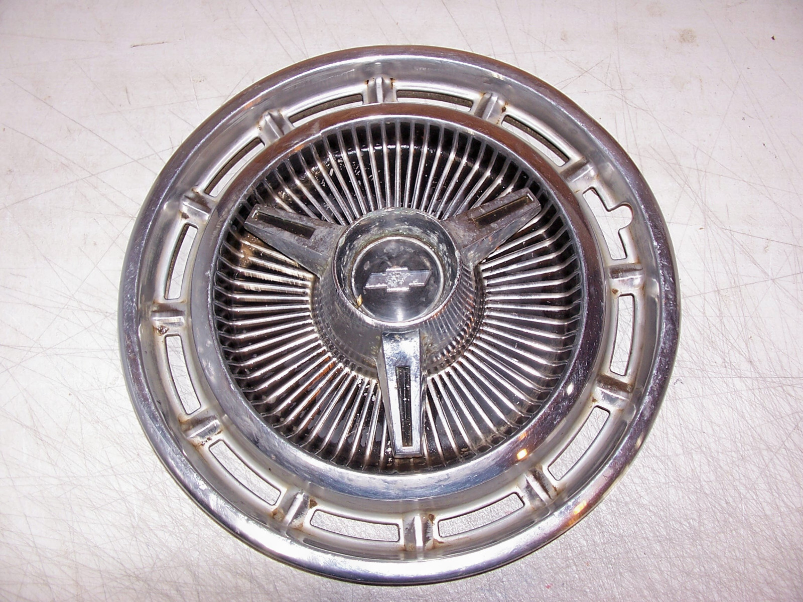 1 Hubcap 1965 1966 1967 Chevelle Impala Nova Factory Original Chevrolet ...