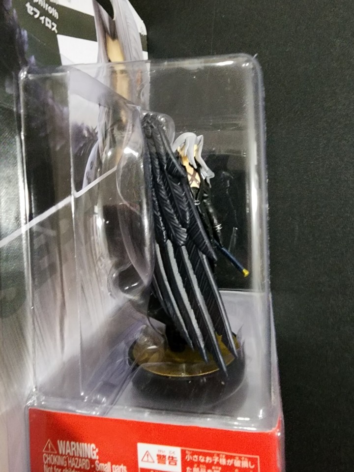 Amiibo Sephiroth Super Smash Bros. Nintendo switch Figure - in hand ...