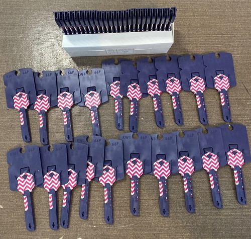 Lot Of 45 Wacky Chevron Pink Blank House Keys Kw1 66p | eBay