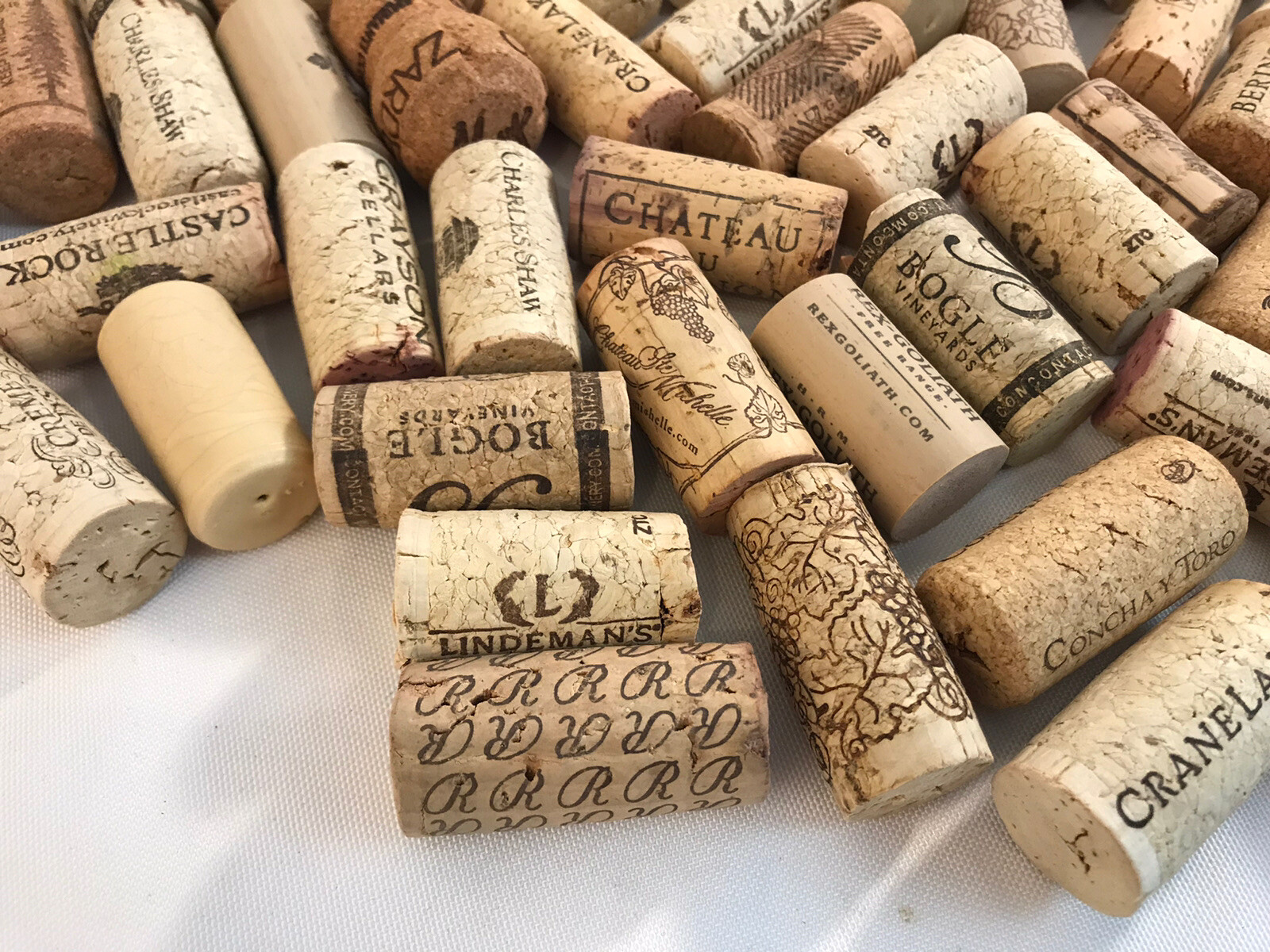 Bulk Lot of 132 Wine Corks Mixed Natural & Synthetics (#A1) | eBay