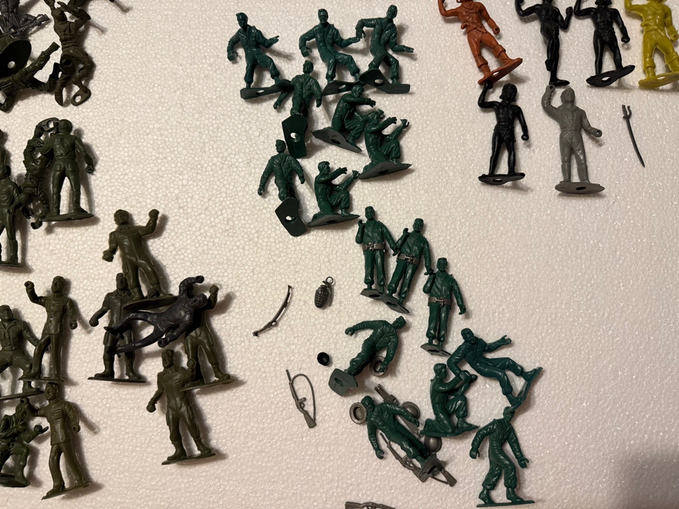 MPC ring hand soldiers (88) - Civil war, pirates, army | eBay
