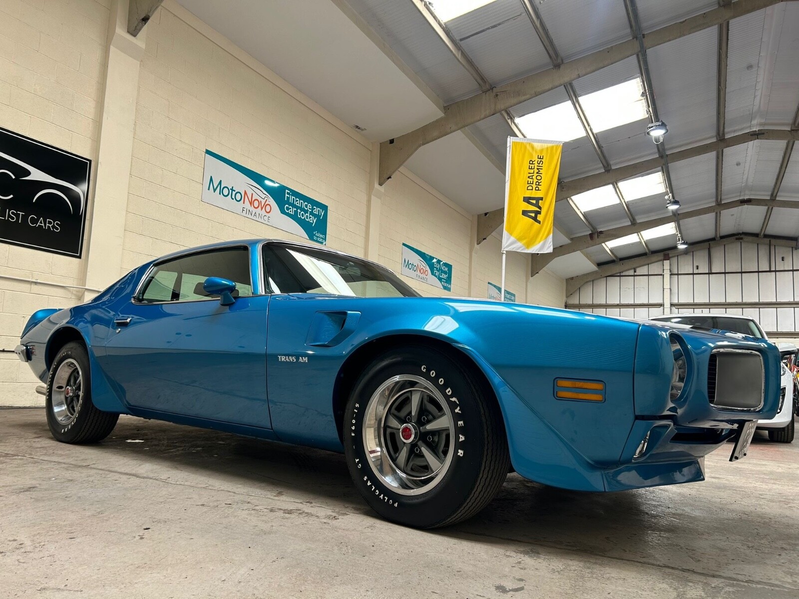 1977 Pontiac Firebird Trans Am - UK American Cars