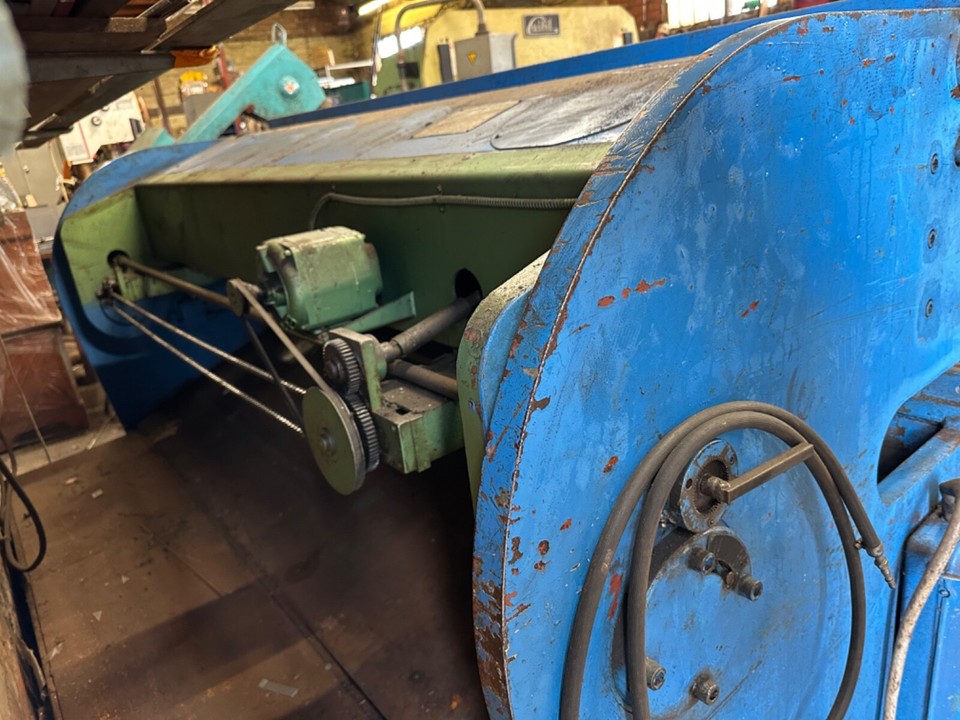 Elga Hydroshear sheet metal guillotine used | eBay