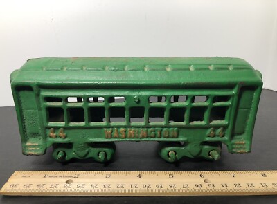 Vintage Washington #44 Cast Iron Passenger Model Train Car Green ...