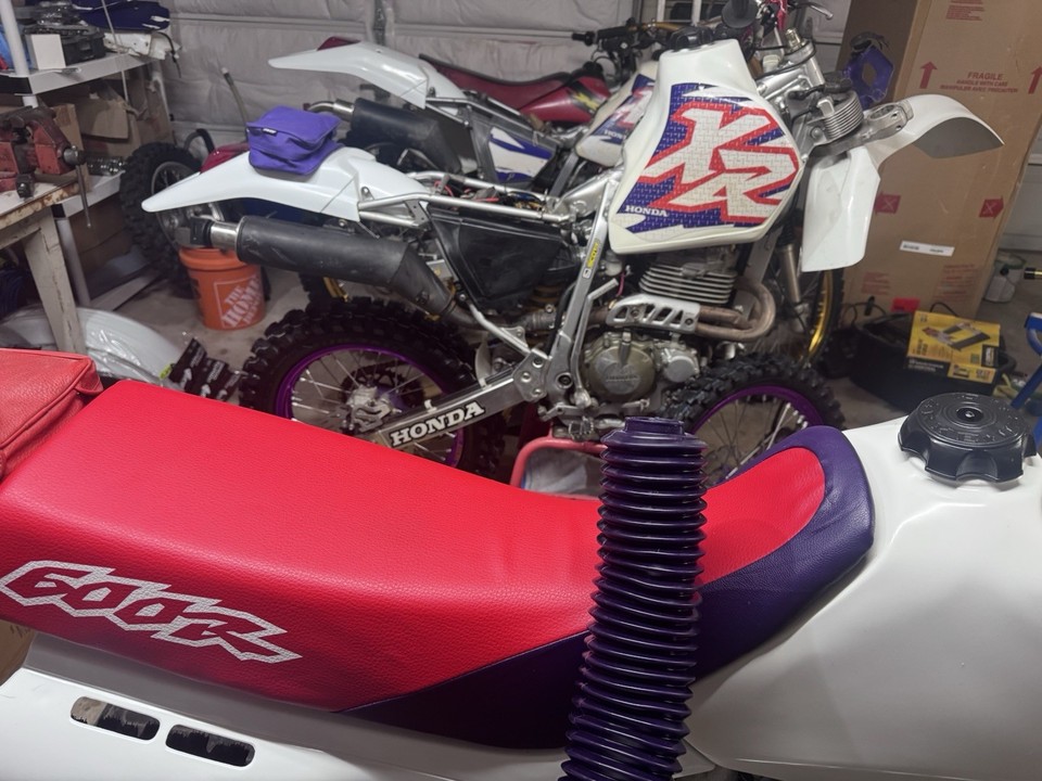 Honda XR Fork Boots ( Purple Uranus) 51611-MN1-671ZC | eBay