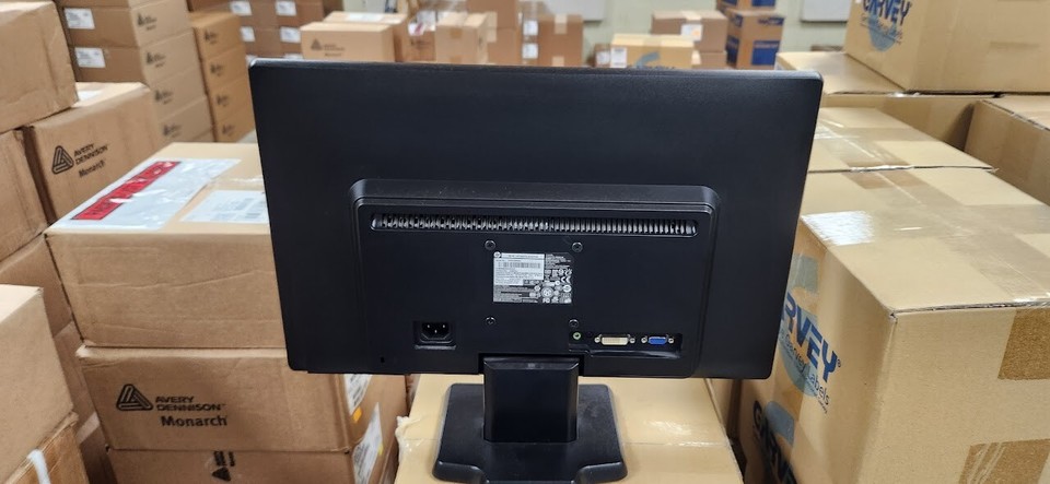 HP W2072a 20 inch LED Backlit LCD Monitor With Cables | eBay