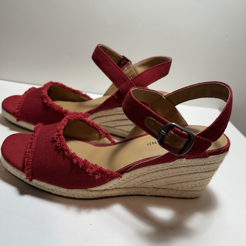 NWOB Lucky Brand Red LK-MINDRA Canvas Wedge Sandals Sz 9.5M Heels ...