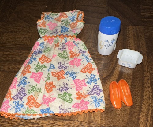 Vintage 1965 Barbie BRUNCH TIME # 1628 Dress Casserole Coffee Pot Shoes ...