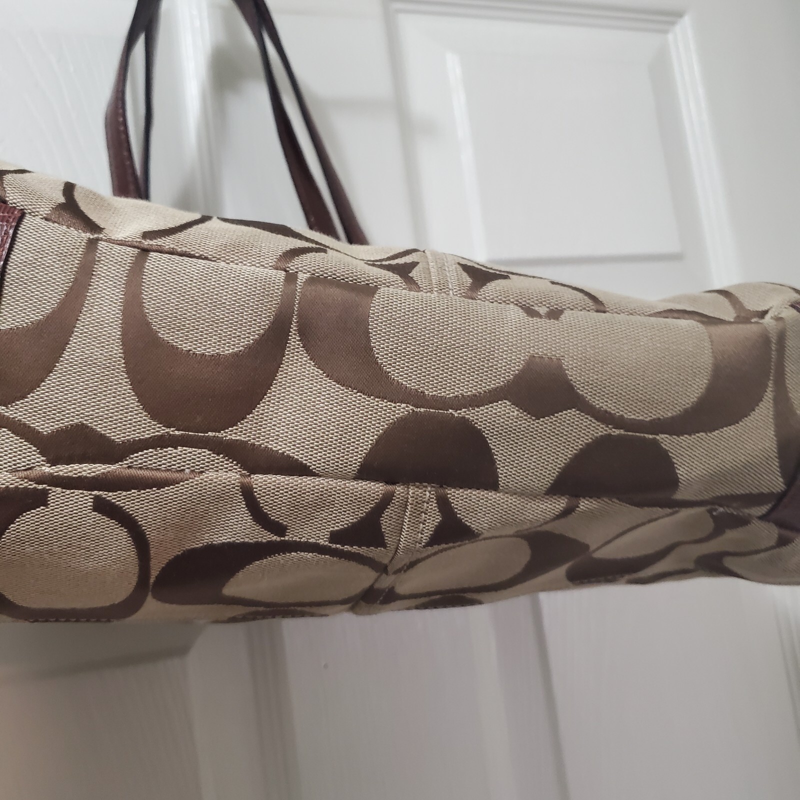 COACH Chelsea Signature Jayden East West Carryall Han… - Gem