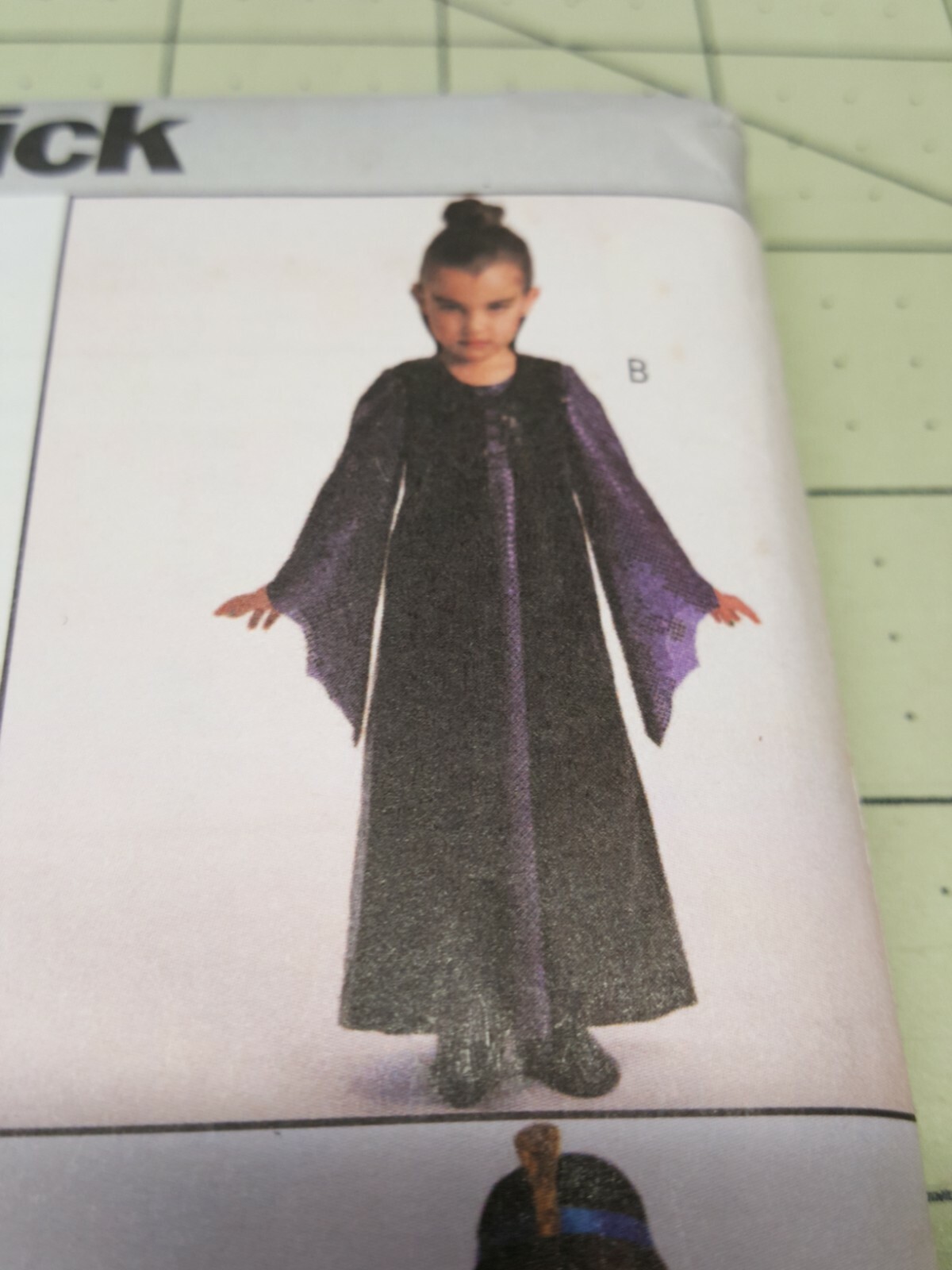 Butterick Costume Pattern 3582 Girls Halloween Devil Vampire Genie ...