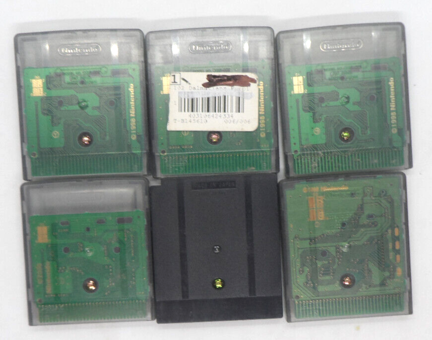 Game Boy Color bundle Cyber Tiger, 102 Dalmations,Gett'n Air, Dave ...