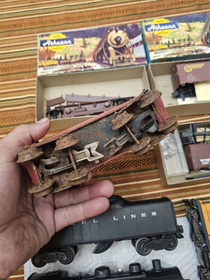 Vintage Mix Train Lot Lionel & Athearn 4 Parts Or Repair Untested ...