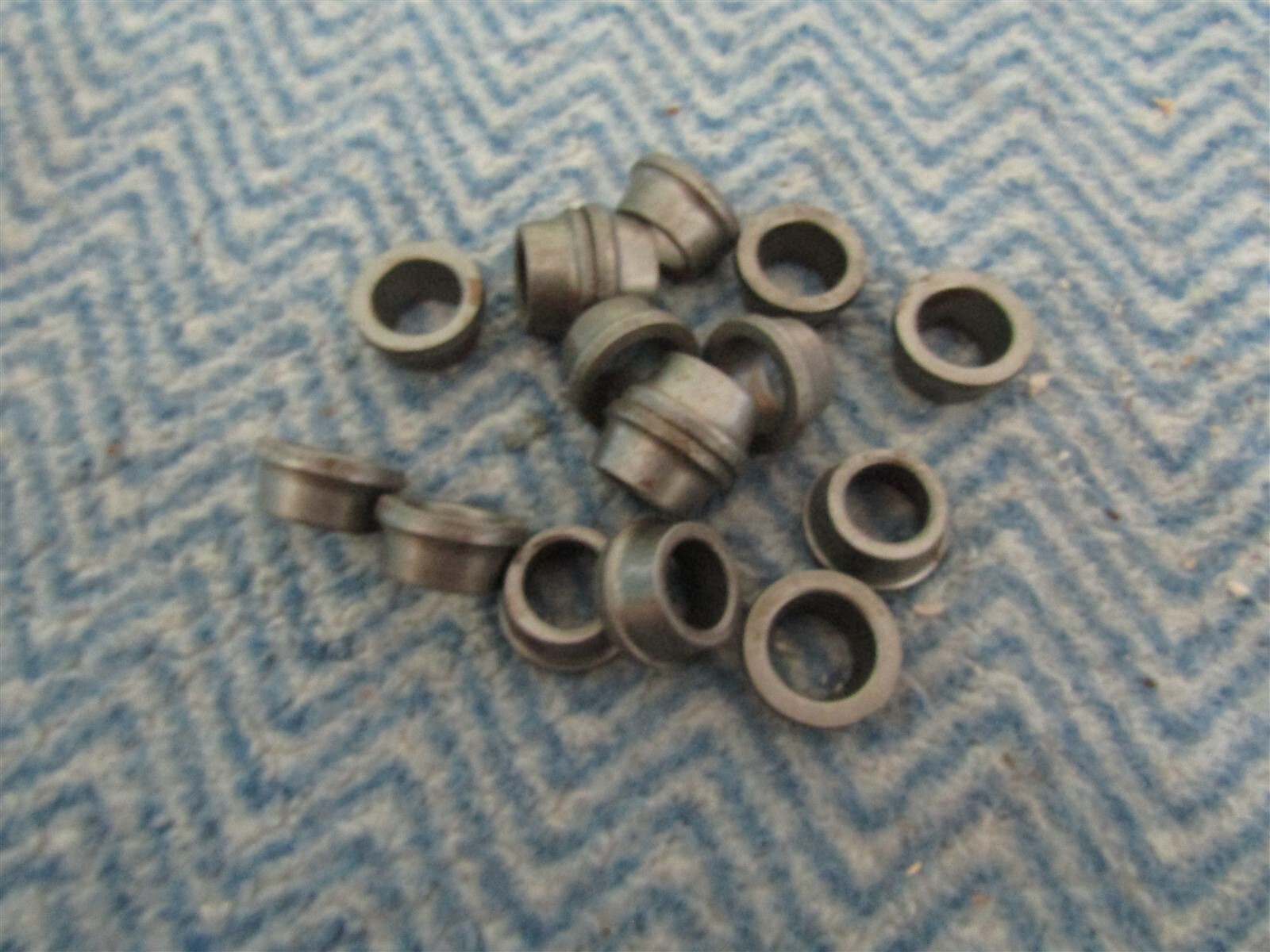 16+NOS+Valve+Spring+Retainer+Sleeves+1958-59+Ford+Cars+Inc ...