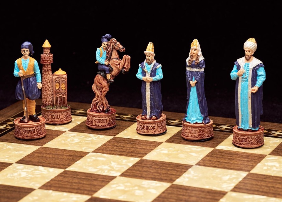 Templer Crusader vs Ottoman Chess Pieces, Historical Battle Set ...