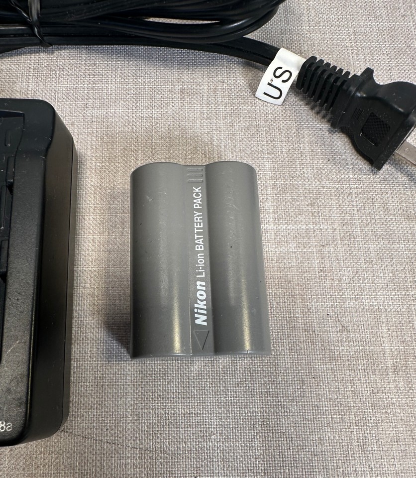 Nikon MH-18a Charger W/ Battery For D70 D80 D90 D100 D200 D300 D300s ...