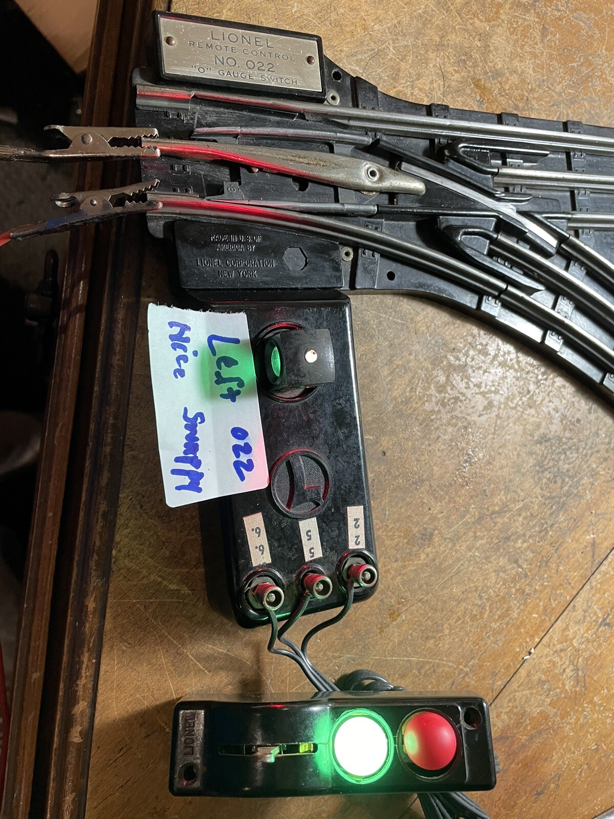 LIONEL 022 REMOTE CONTROL SWITCH Right hand turnout with new wire ...