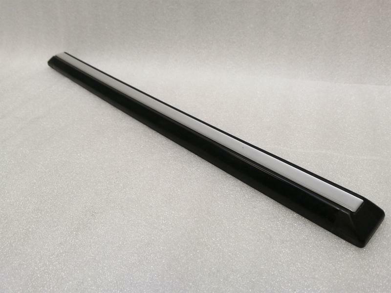 MERCEDES G-WAGEN W463 Rear Door Moulding A4636900162 Leiste Tür hinten ...