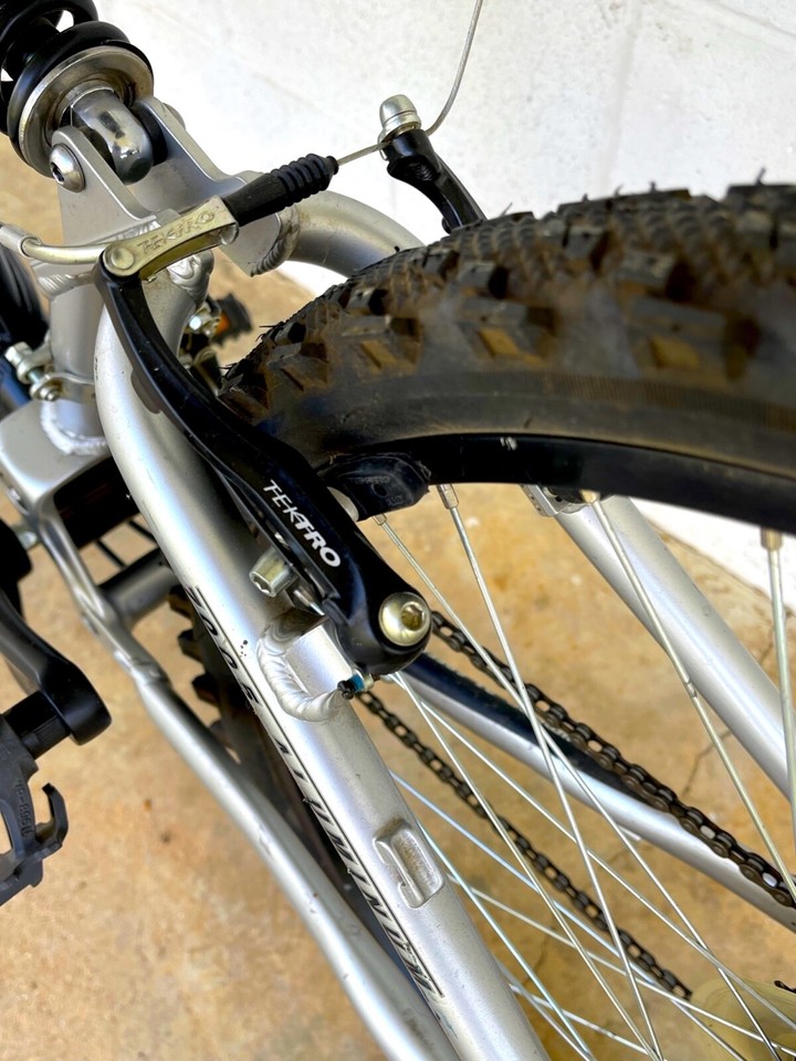 MOTOBECANE 400DS Full Suspension, 21-Speed, V-Brakes, 26" Rims ...